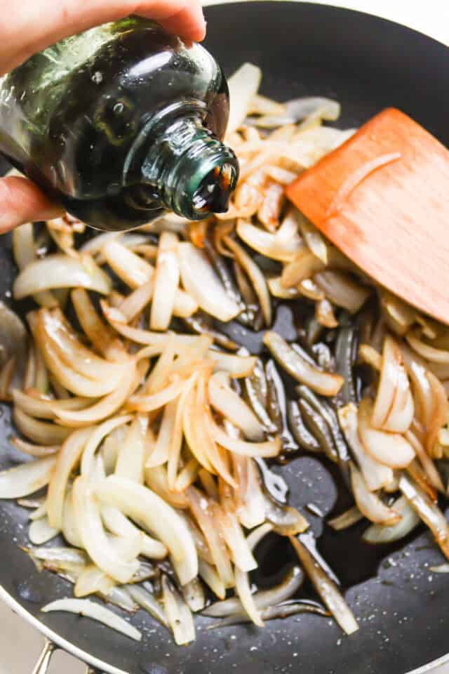 Easy Sautéed Onion Recipe (15 Mins) | Baked Bree