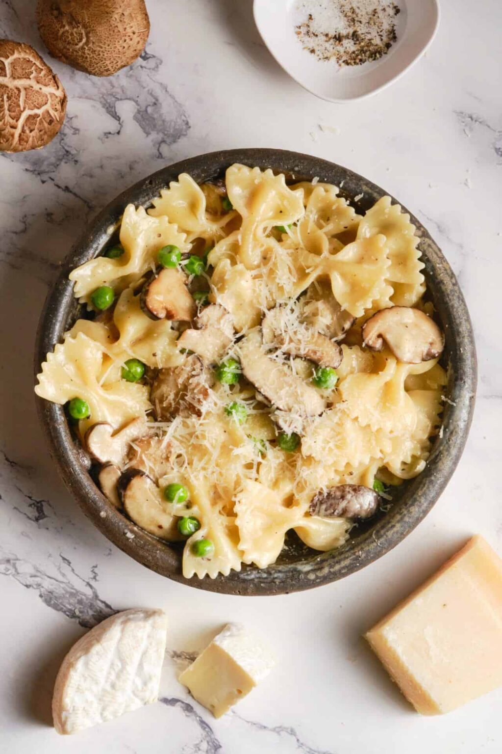 Easy Brie Pasta Recipe | Baked Bree
