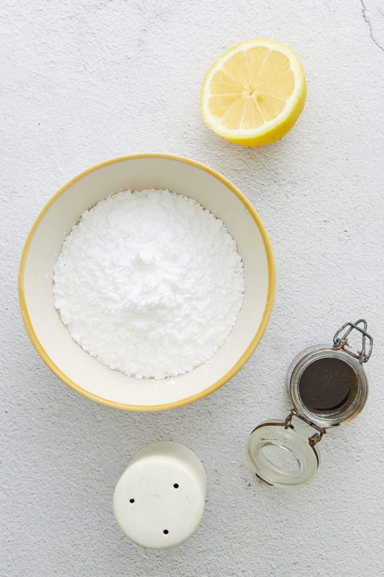 Lemon Glaze Recipe | Baked Bree